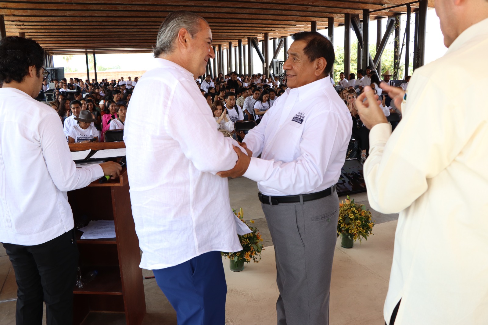 PRIMER LUGAR DE ESTUDIANTES DE LA URSE EN EL CONCURSO OAXACA EMPRENDE ...